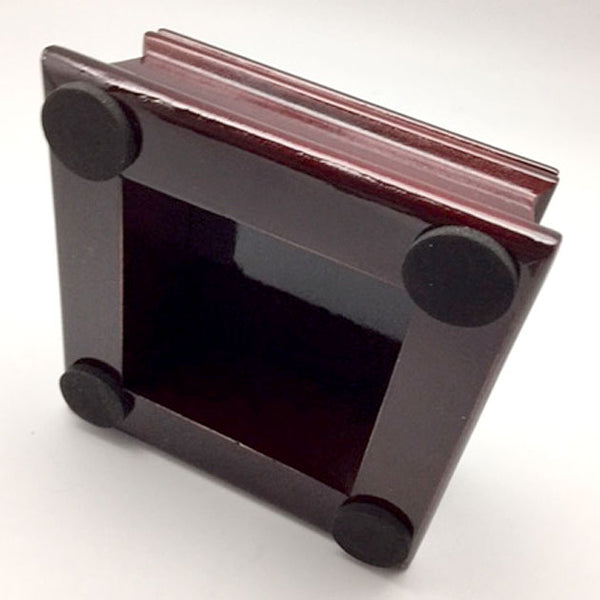 Wooden Base Display for One Baseball – Unforgettaballs®